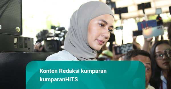 Paula Verhoeven Ungkap Alasan Ajukan Banding Putusan Cerai | kumparan.com Paula Verhoeven Ungkap Alasan Ajukan Banding Putusan Cerai | kumparan.com
